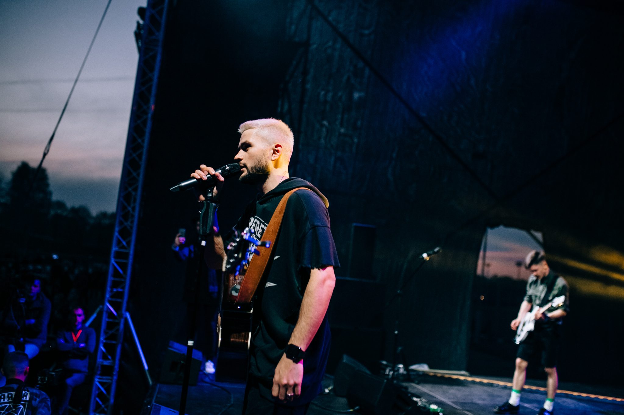 Mastering Live Performances: The Ultimate Guide to Stage Success ...